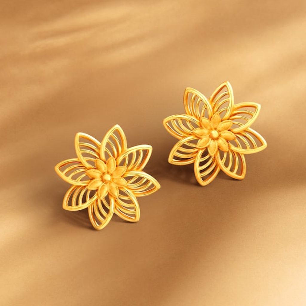 50 Latest Designs of Gold Earrings for Daily Use – Kanchipuram Silk Sarees