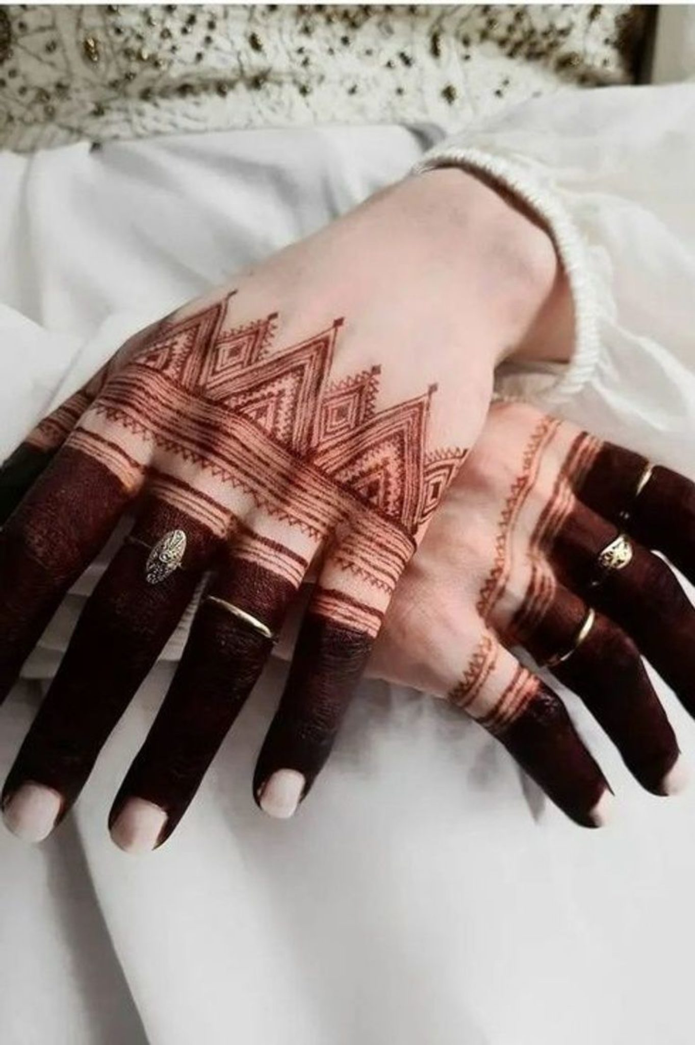 Latest 55+ Finger Mehndi Designs for All Occasions – Kanchipuram Silk ...