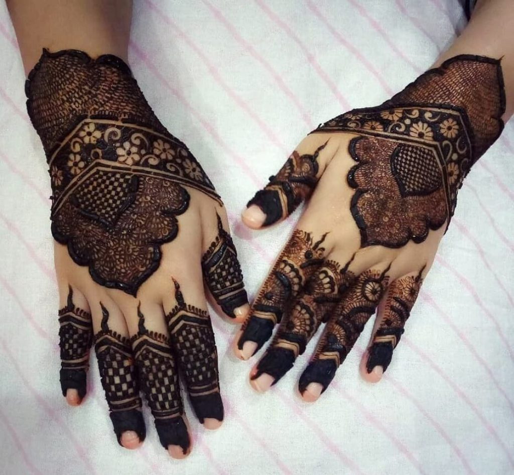 10 Different Types of Popular Mehndi Designs – Kanchipuram Silk Sarees